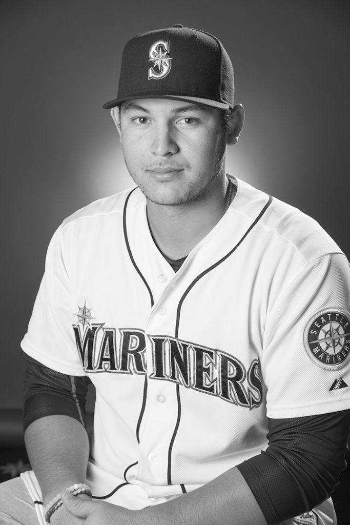 Mariners trade former first-round pick Alex Jackson to the Braves for a ...