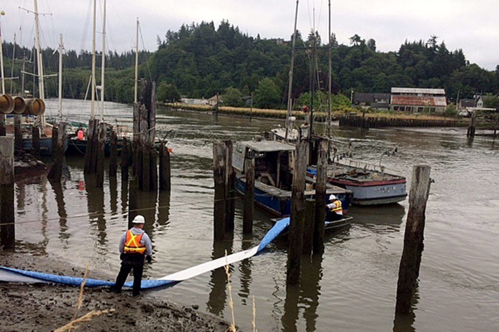 Coast Guard responds to sunken vessel in Hoquiam River Wednesday | The ...