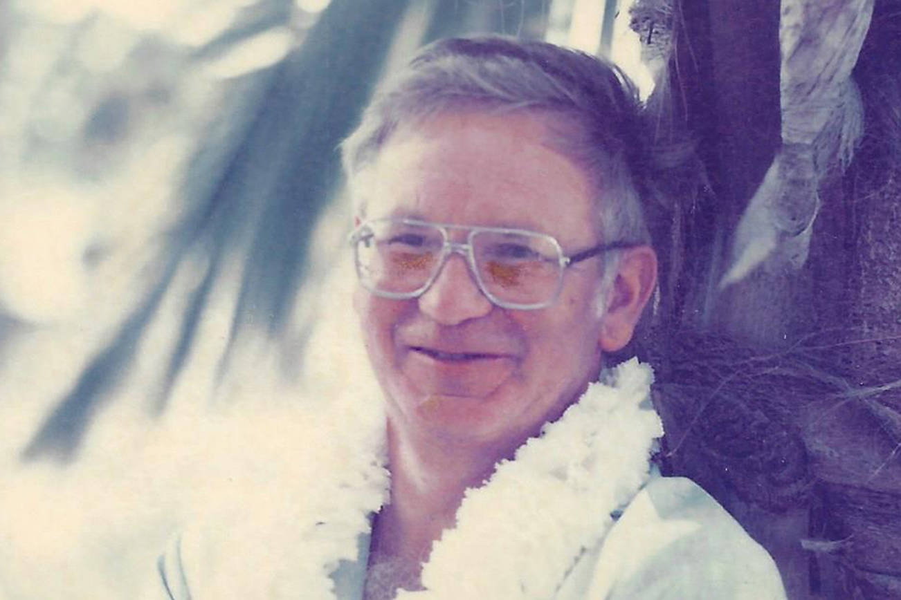 Merle John (Bucky) Sturm | The Daily World