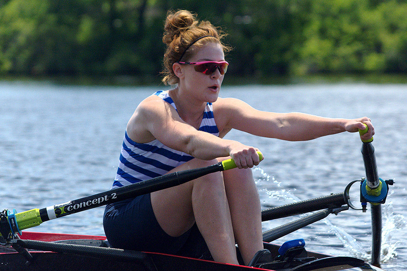 Going the Rounds: Row, row, row for gold | The Daily World