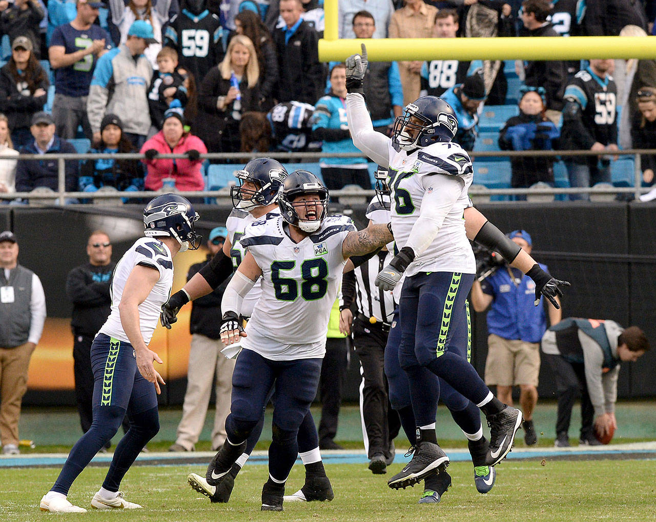 Thriller in Carolina: Seahawks keep playoff hopes alive with rousing ...