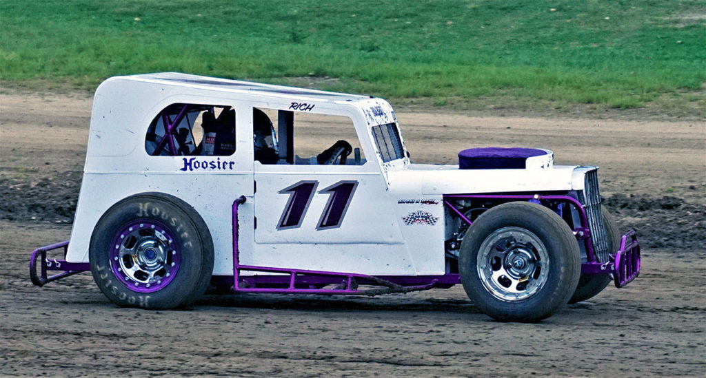 Midget, dwarf cars make first appearance at Grays Harbor Raceway | The ...