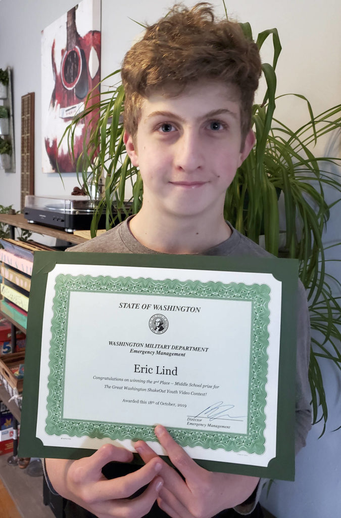 Two Harbor students win state video awards | The Daily World