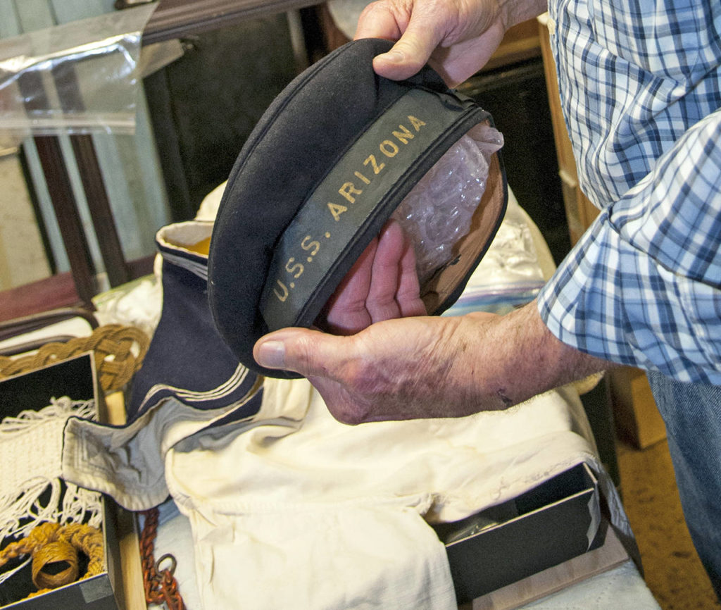 ‘Pirate Pete’ offers historical trinkets and tales | The Daily World