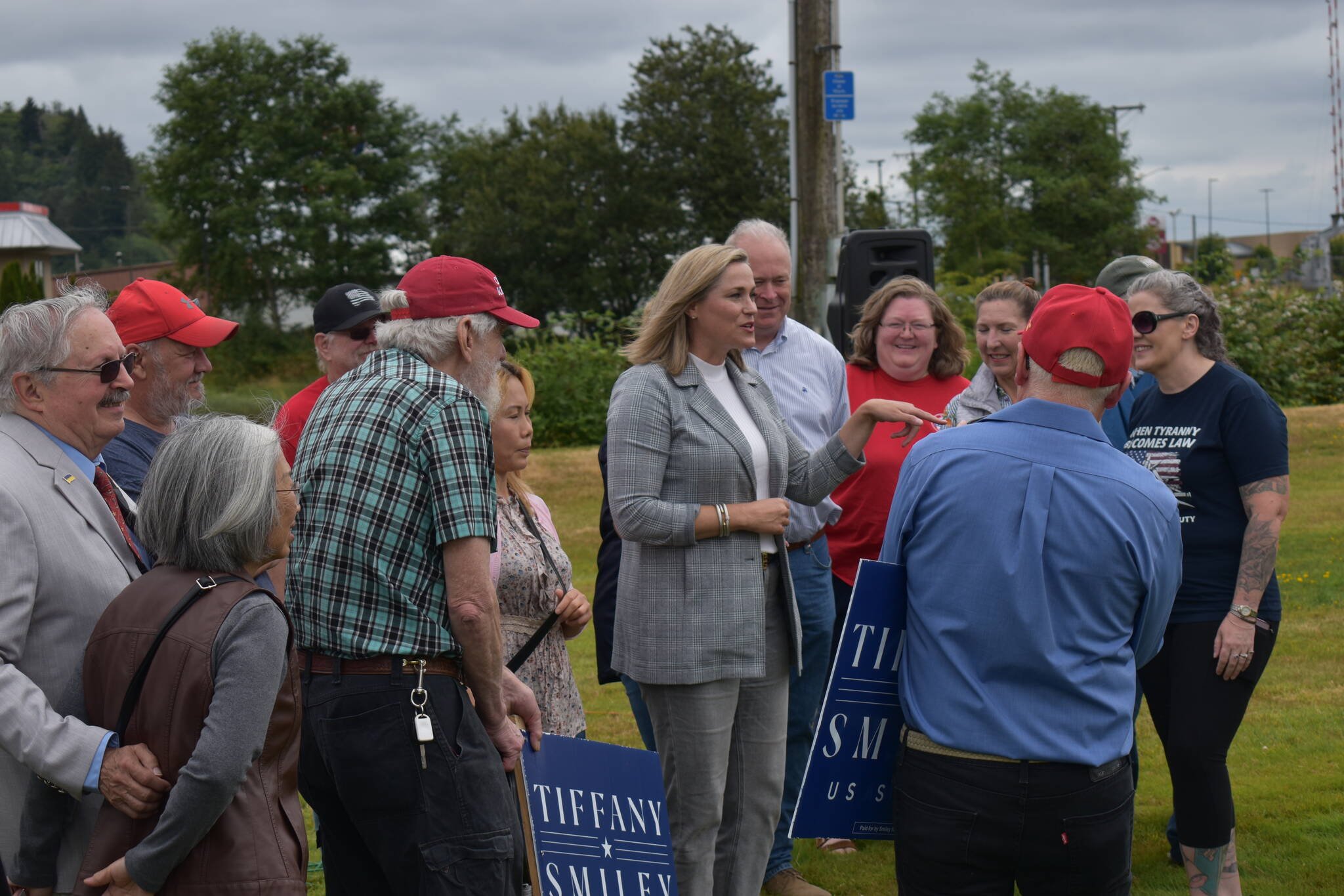 Smiley promotes change ahead of Aug. 2 primary | The Daily World