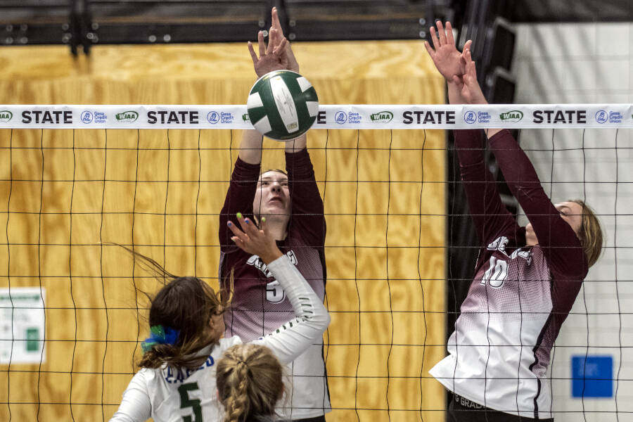 Prep Volleyball Roundup: Local teams on the outs after first day of ...