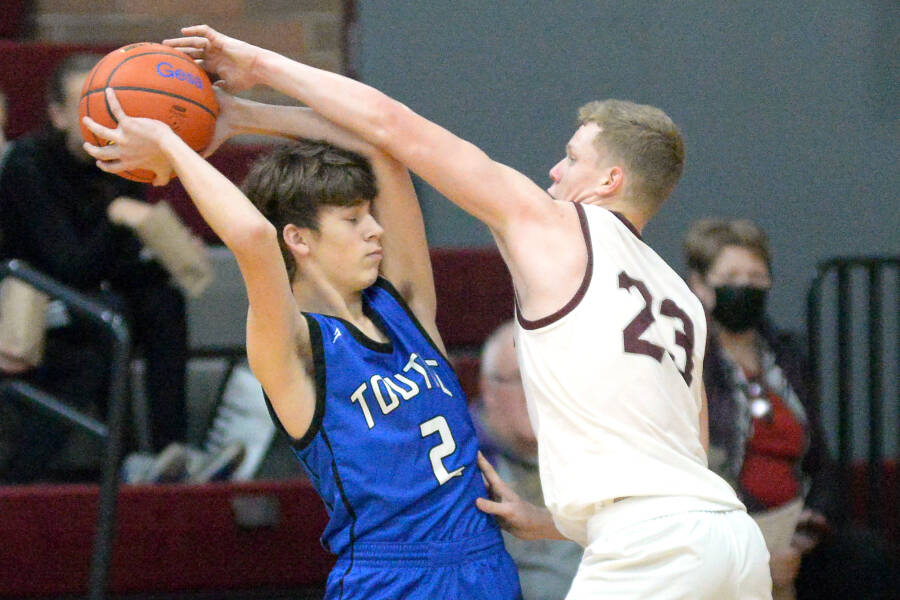 Weekend Basketball Roundup: Montesano boys, girls teams swept on ...
