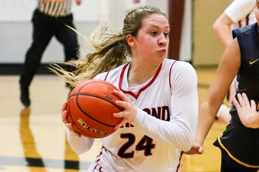 Thursday Roundup: Raymond falls to Rainier, spoiling Freeman’s 45-point ...