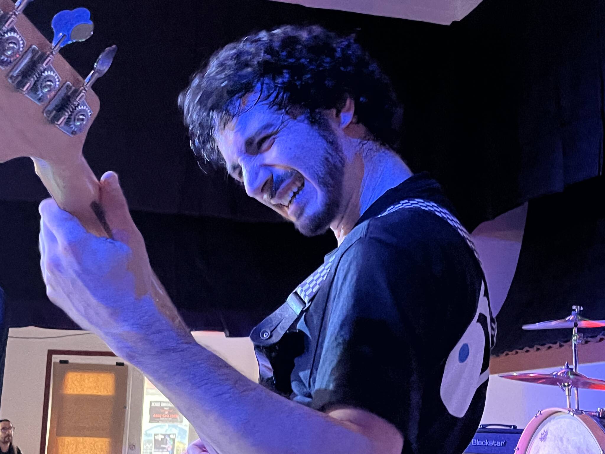 Live music thrills packed house at The Loading Dock | The Daily World