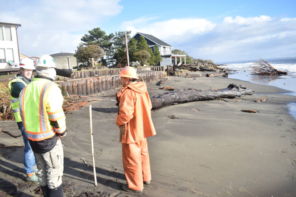 Waves batter Ocean Shores sand berm; officials look to ‘harder’ option ...