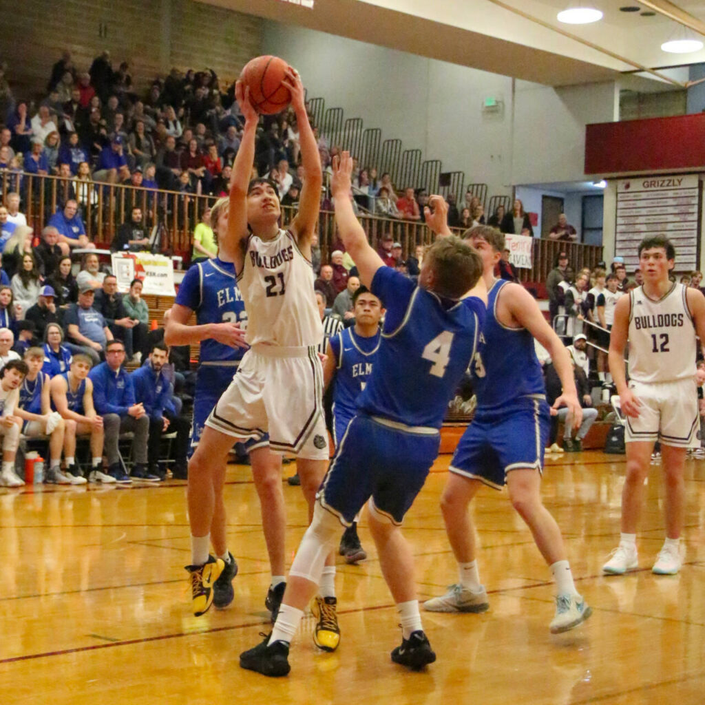 Boys Prep Basketball Roundup: Montesano advances to state, sends Elma ...