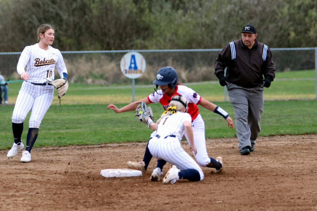 Prep Softball Roundup: Camp leads Aberdeen to league, home-opening ...