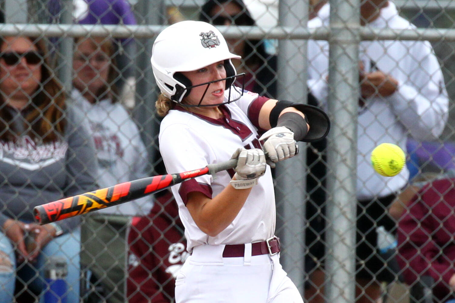 1A State Softball Roundup: Montesano fourth, Elma out early | The Daily ...