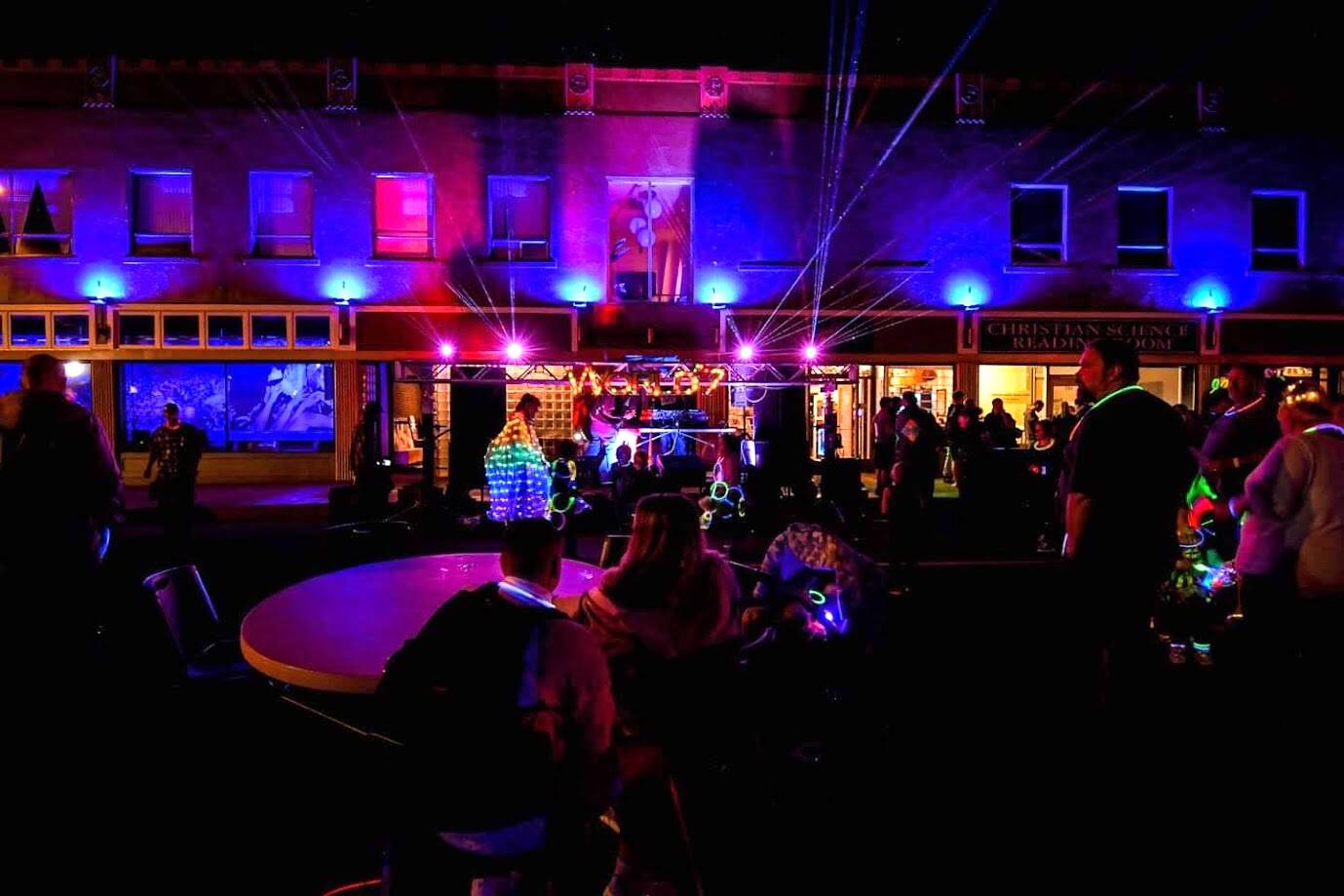 Aberdeen Rain Glow provides ‘something unique’ on Saturday | The Daily ...