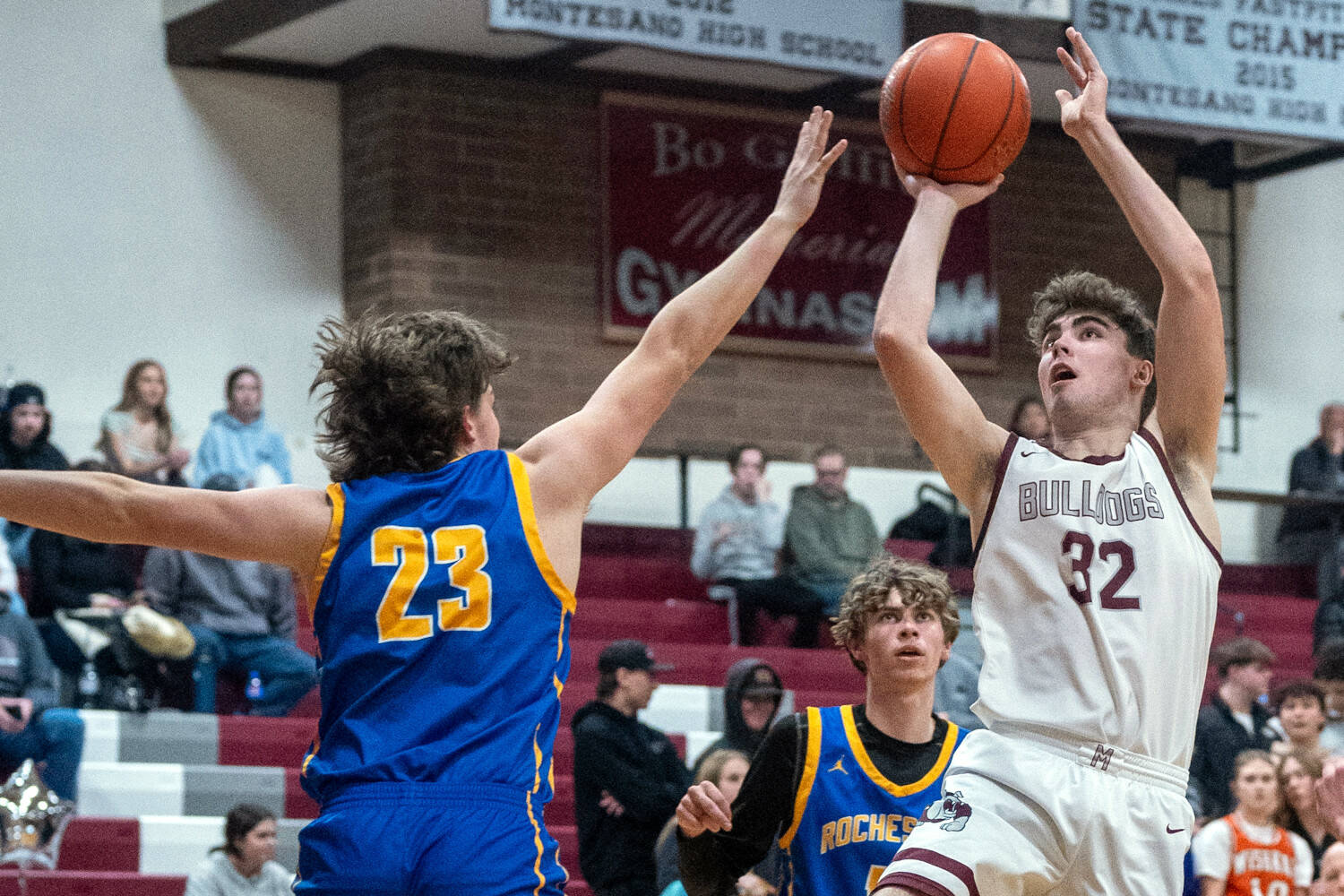 Prep Basketball Roundup: Montesano in first as Hoquiam makes waves in ...