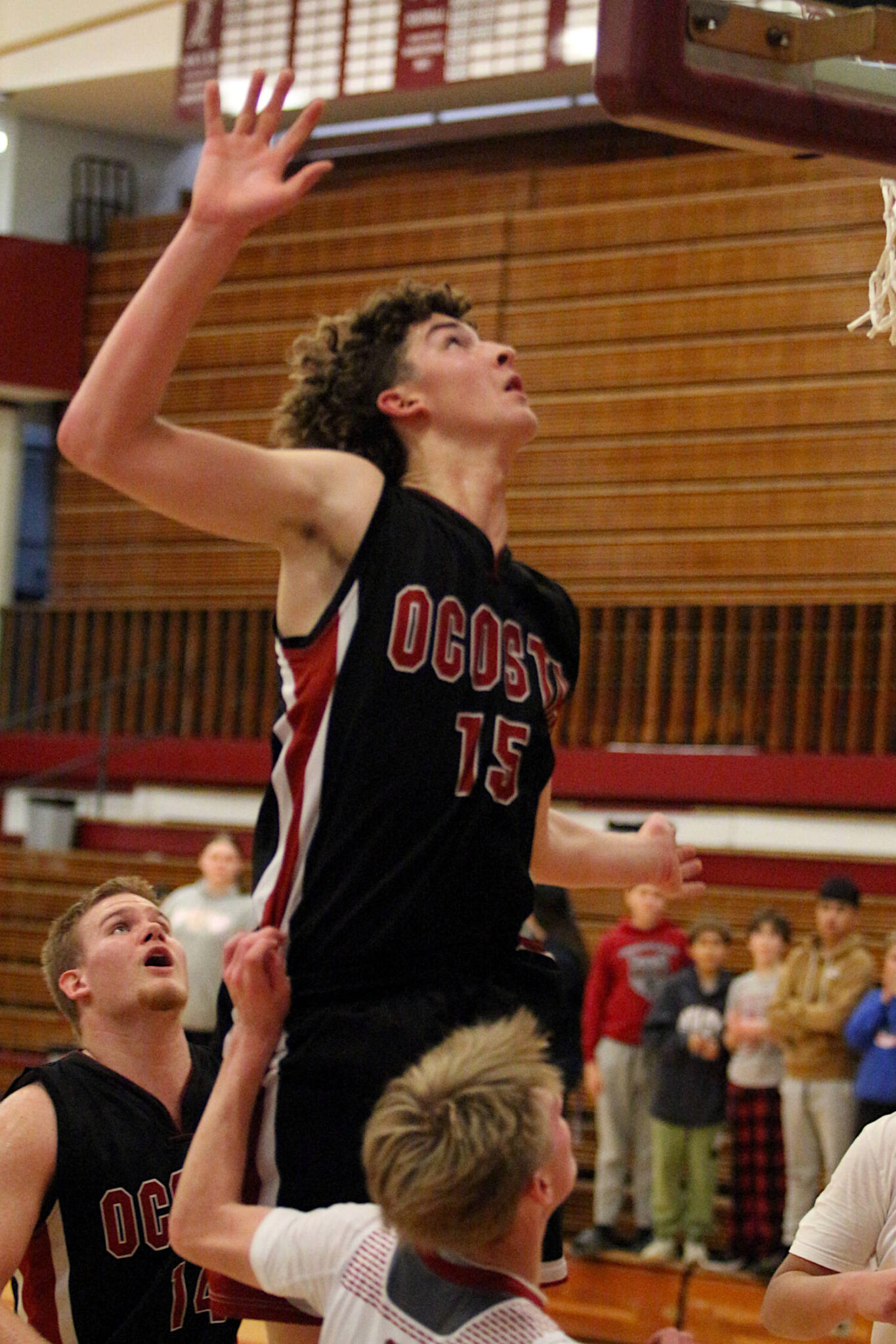 Boys Prep Basketball Roundup: Ocosta, Willapa Valley win in semis, to ...