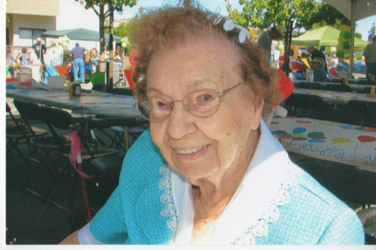 Evelyn M. Walloch | The Daily World