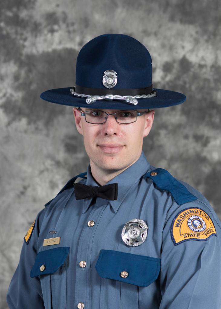 New state troopers sworn in | The Daily World