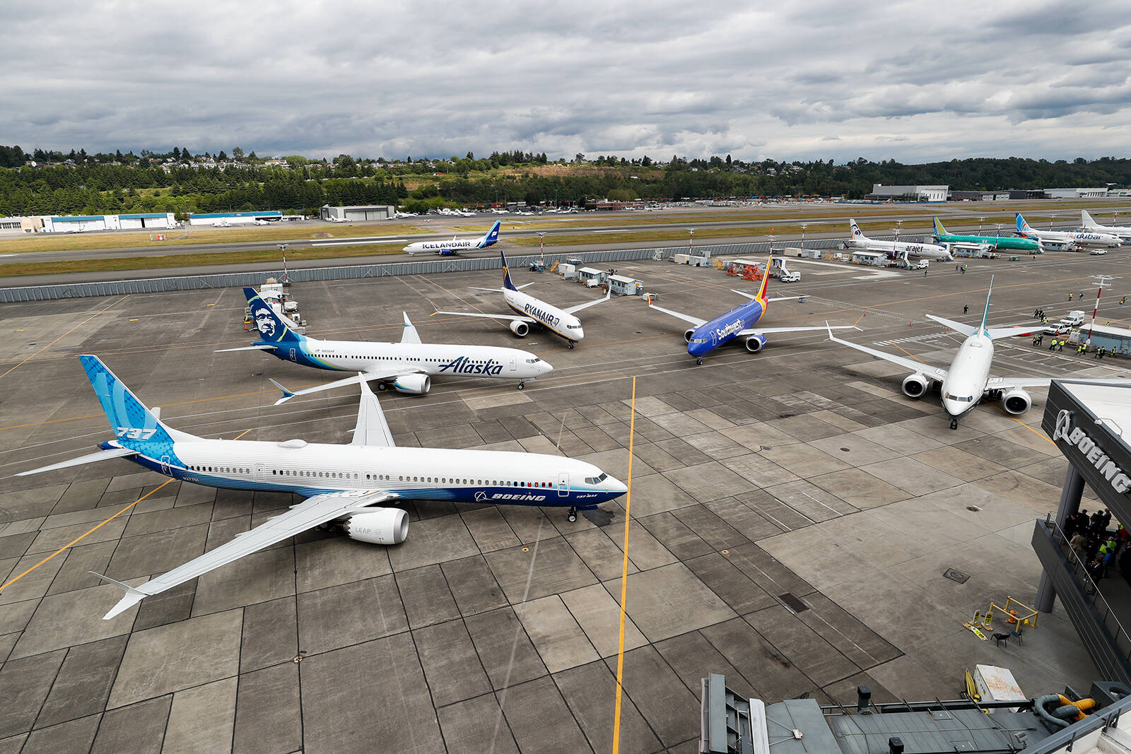 Boeing CEO ready to cancel 737 MAX 10 unless Congress acts | The Daily ...
