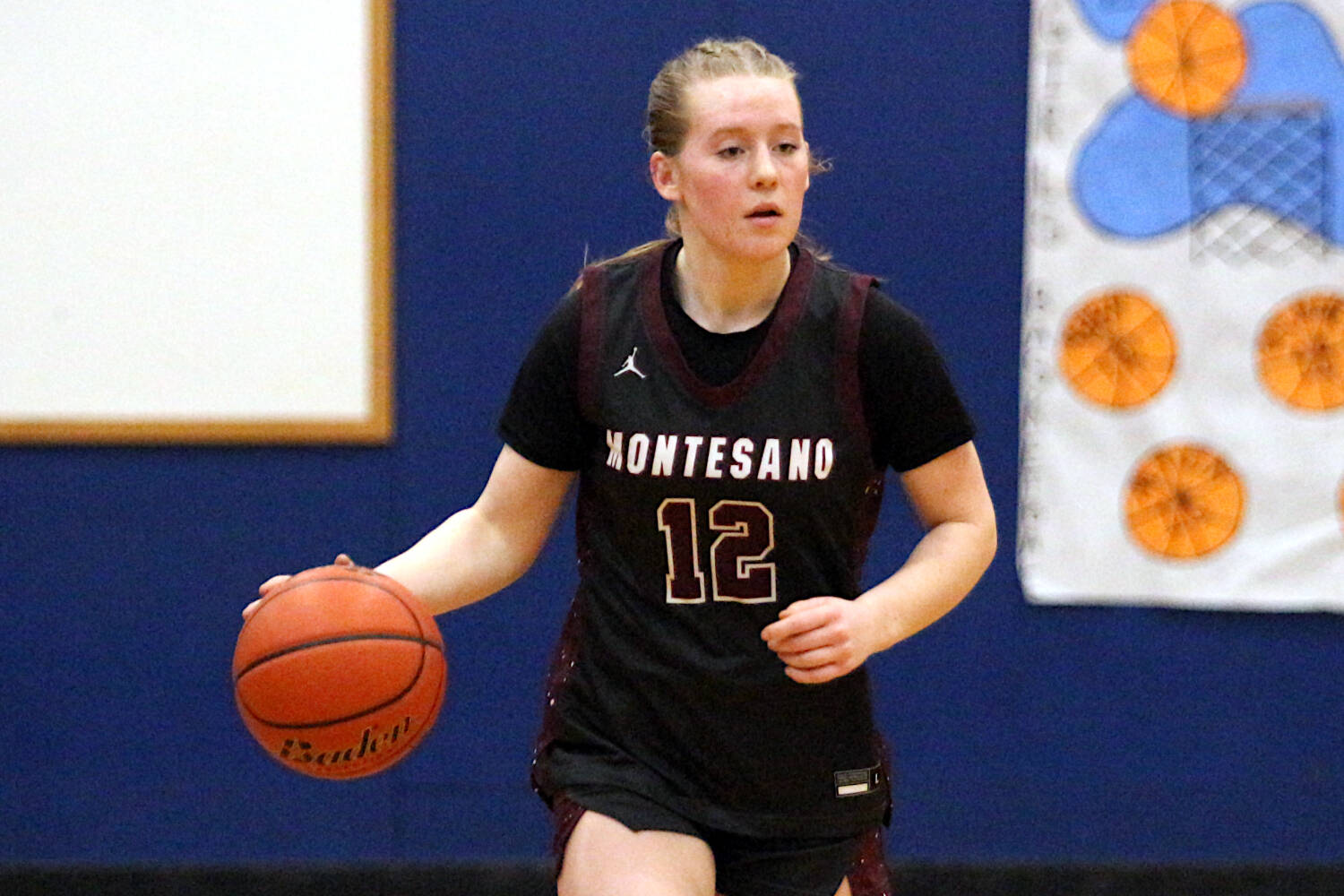 Girls Prep Basketball Roundup: Montesano all but locks up league with ...