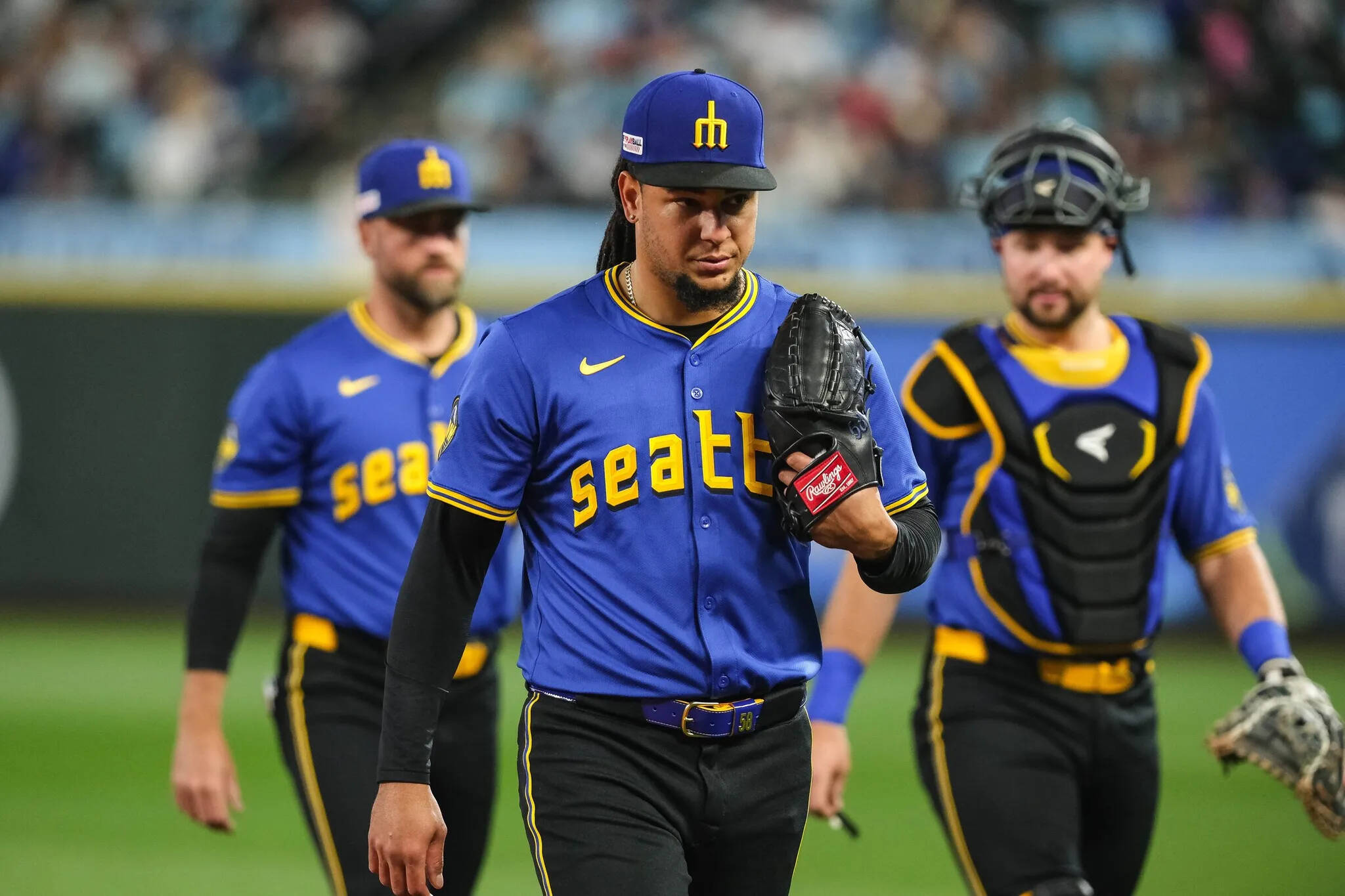 Dipoto discusses Luis Castillo trade rumors | The Daily World
