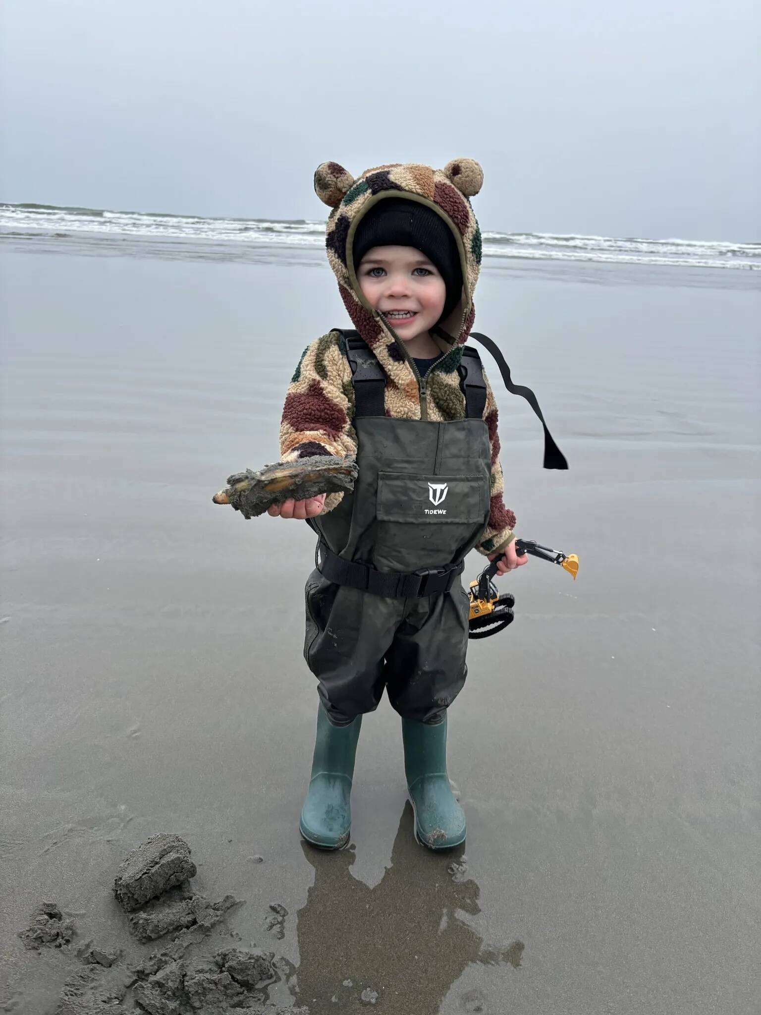 WDFW approves seven days of coastal razor clam digs | The Daily World